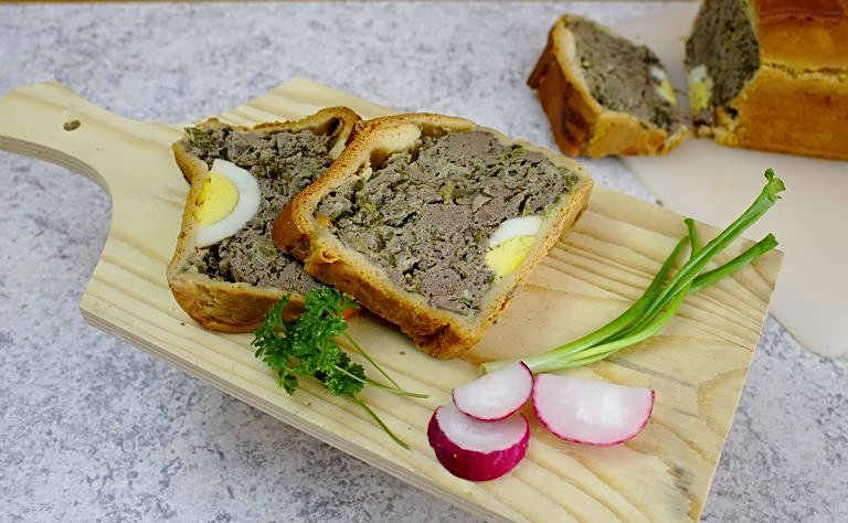Liver pie recipe – Eastern European style variation of Shepherd’s pie ...